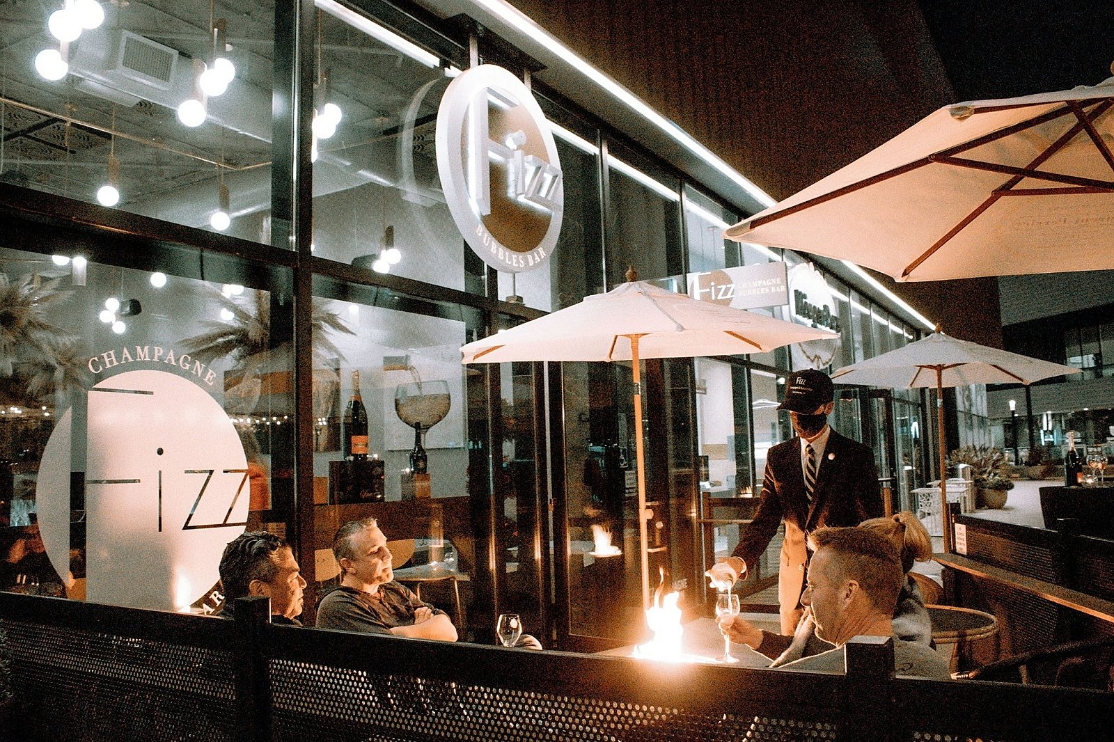 Miles Treaster Associates | Hospitality Design | Fizz Bar